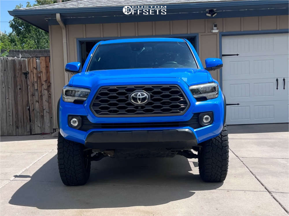 2020 Toyota Tacoma with 17x8.5 0 Method Mr703 and 285/75R17 Cooper ...