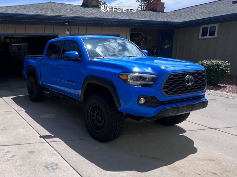 2020 Toyota Tacoma with 17x8.5 0 Method Mr703 and 285/75R17 Cooper ...