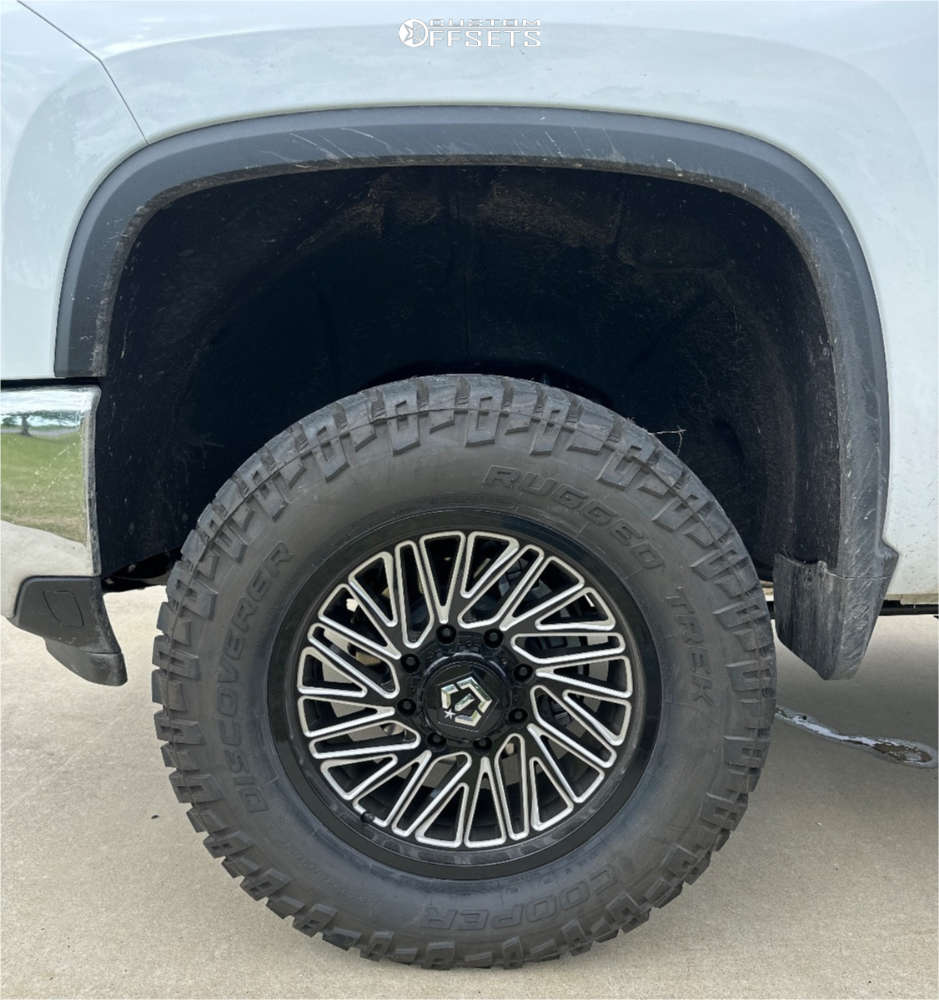 2025 Chevrolet Silverado 2500 HD with 20x9 0 TIS 553bm and 35/12.5R20 ...