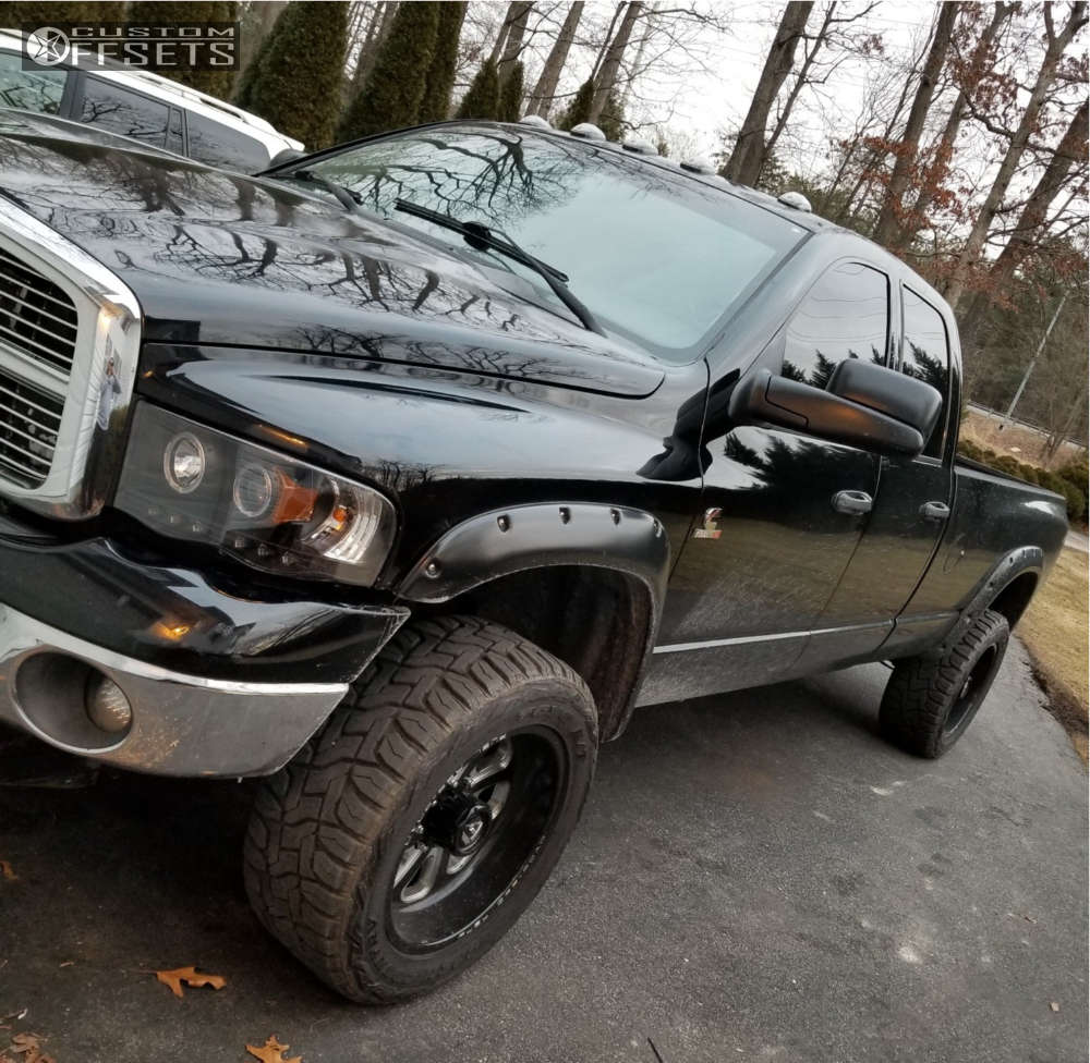 2004 Dodge Ram 3500 with 20x10 -18 Fuel Flow and 33/12.5R20 Toyo Tires ...