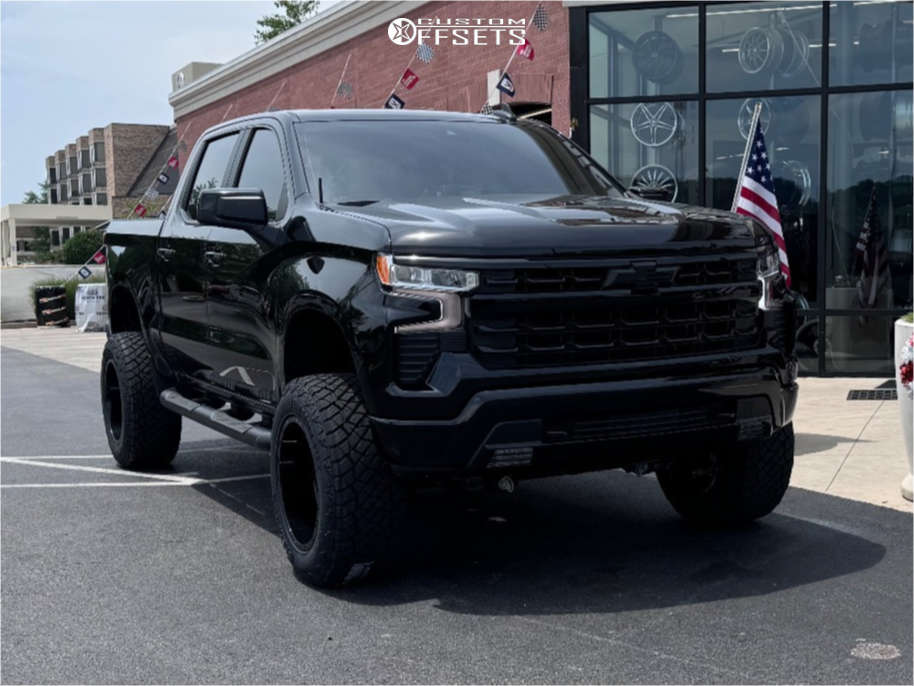 2024 Chevrolet Silverado 1500 with 20x12 -44 TIS 544B and 35/12.5R20 ...