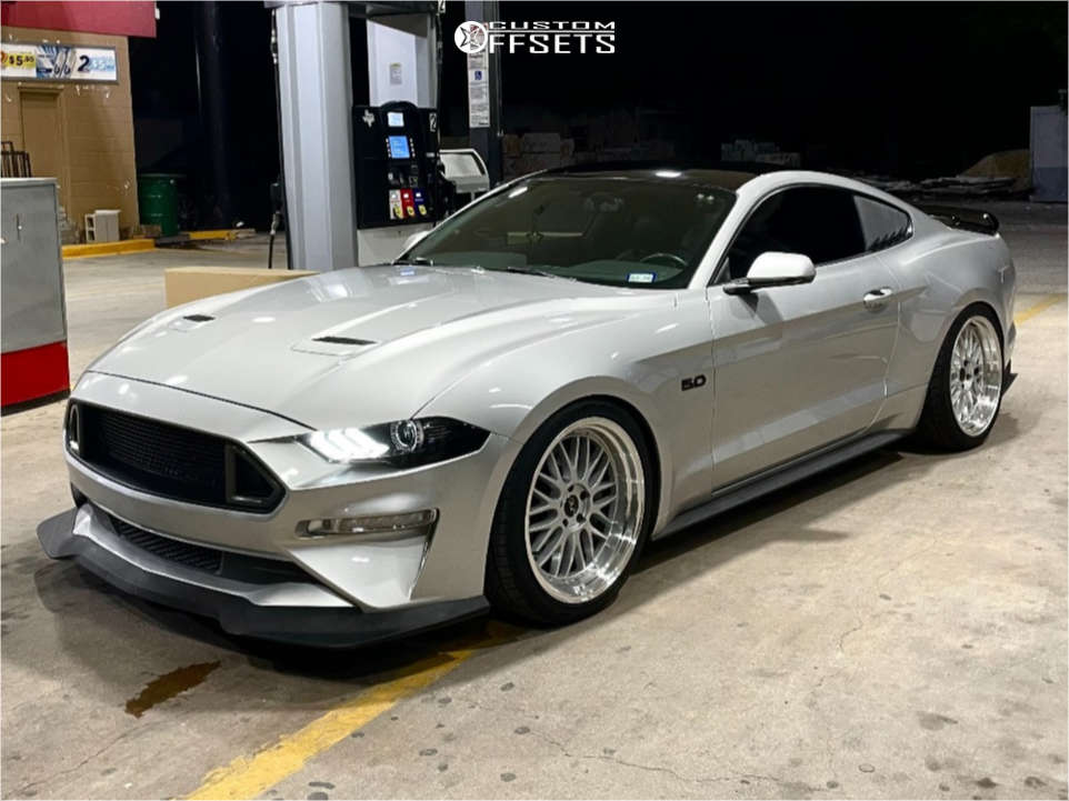 2018 Ford Mustang with 20x10 25 JNC Jnc005 and 265/35R20 Nitto Nt555 G2 ...