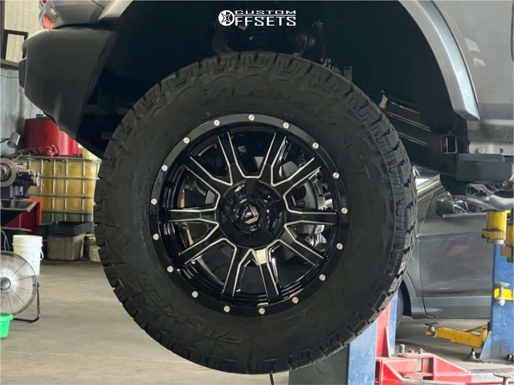 2023 Ford Bronco with 20x9 1 Fuel Vandal and 35/12.5R20 Falken Wildpeak ...