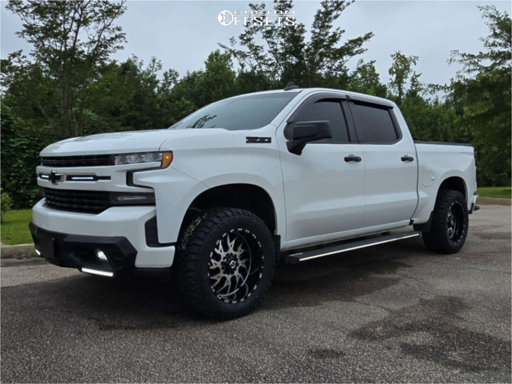 2020 Chevrolet Silverado 1500 with 20x10 -20 TIS 544MB and 33/12.5R20 ...