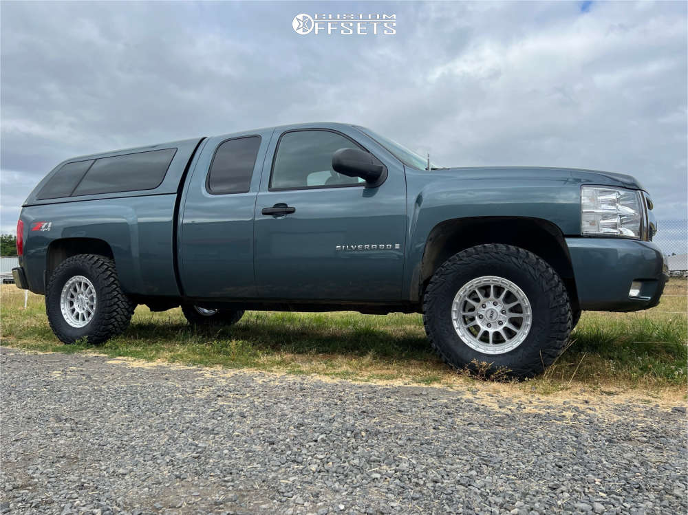 2007 Chevrolet Silverado 1500 with 17x8.5 0 DTS 606ms and 35/12.5R17 ...