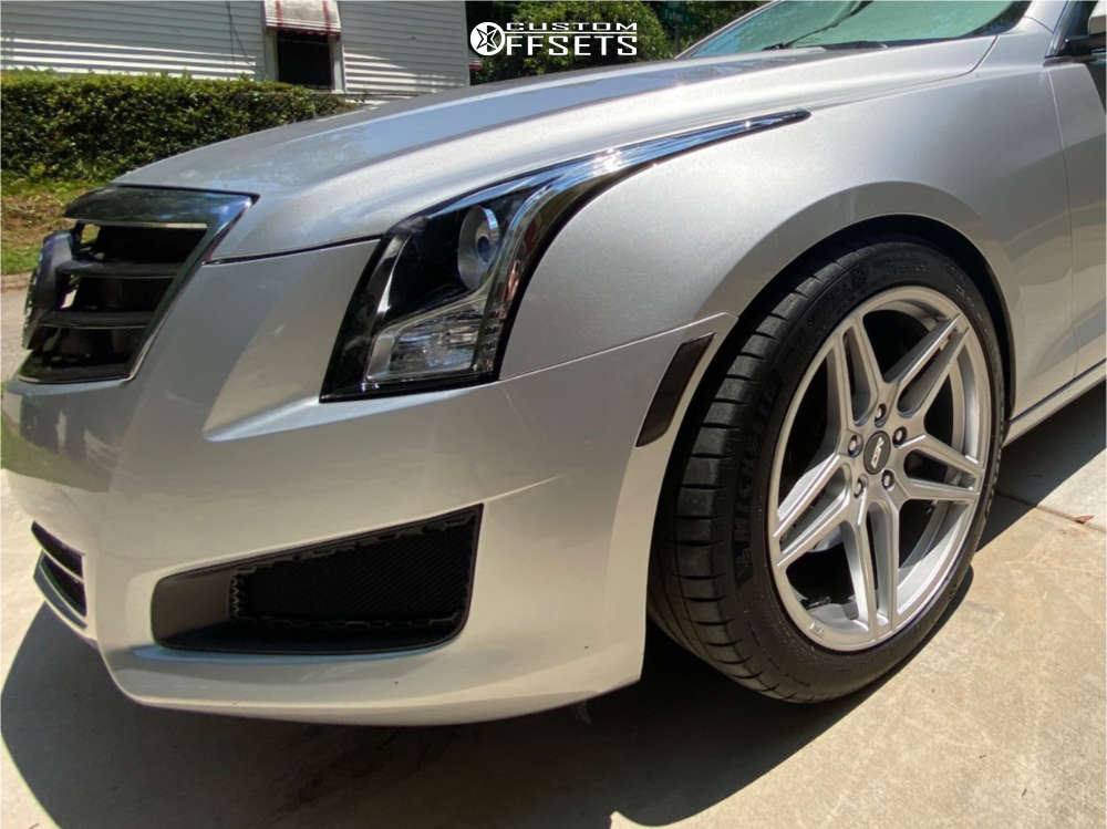 2014 Cadillac ATS with 18x8.5 30 ESR Rf15 and 245/40R18 Michelin Pilot ...