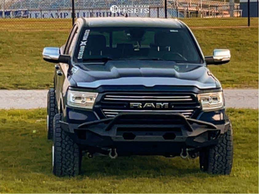 2021 Ram 1500 with 20x12 -51 Vision Brawl and 33/12.5R20 Toyo Tires ...