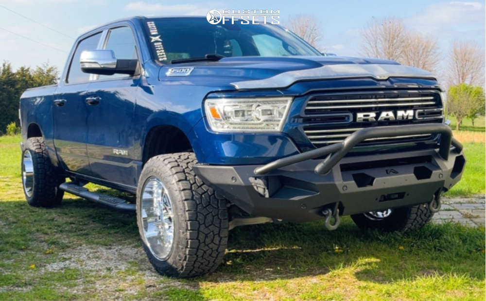 2021 Ram 1500 with 20x12 -51 Vision Brawl and 33/12.5R20 Toyo Tires ...