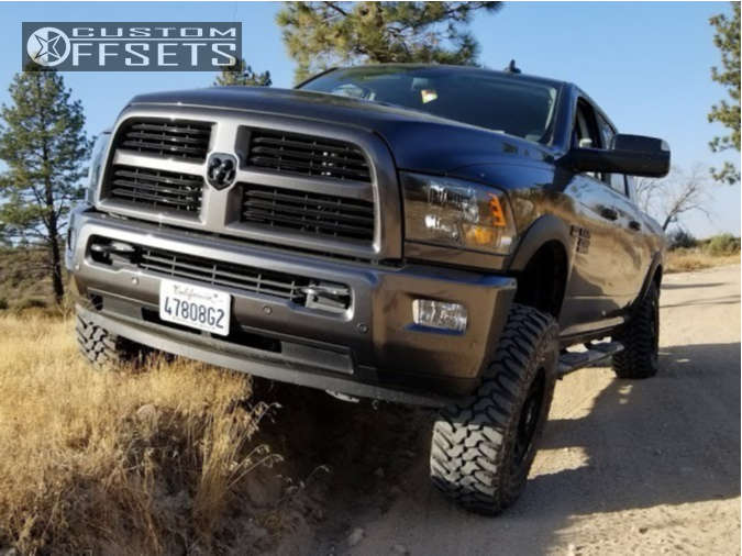 2017 Ram 2500 with 18x9 0 Fuel Vector and 35/12.5R18 Lexani Mud Beast ...