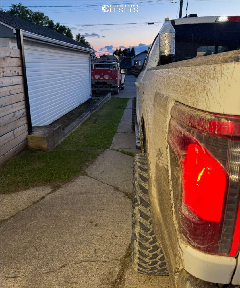 2024 Ford F-150 with 18x9 -12 Fuel Clash and 35/12.5R18 Nitto Trail ...