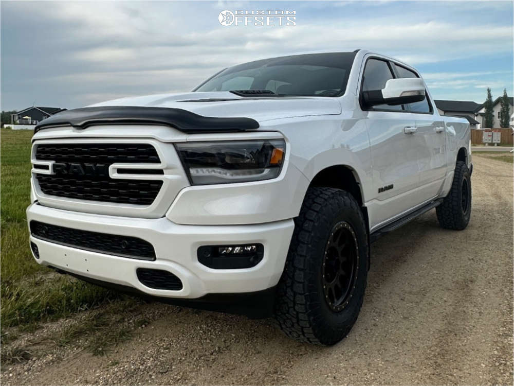 2022 Ram 1500 with 18x9 -12 Method MR305 and 295/70R18 Toyo Tires Open ...