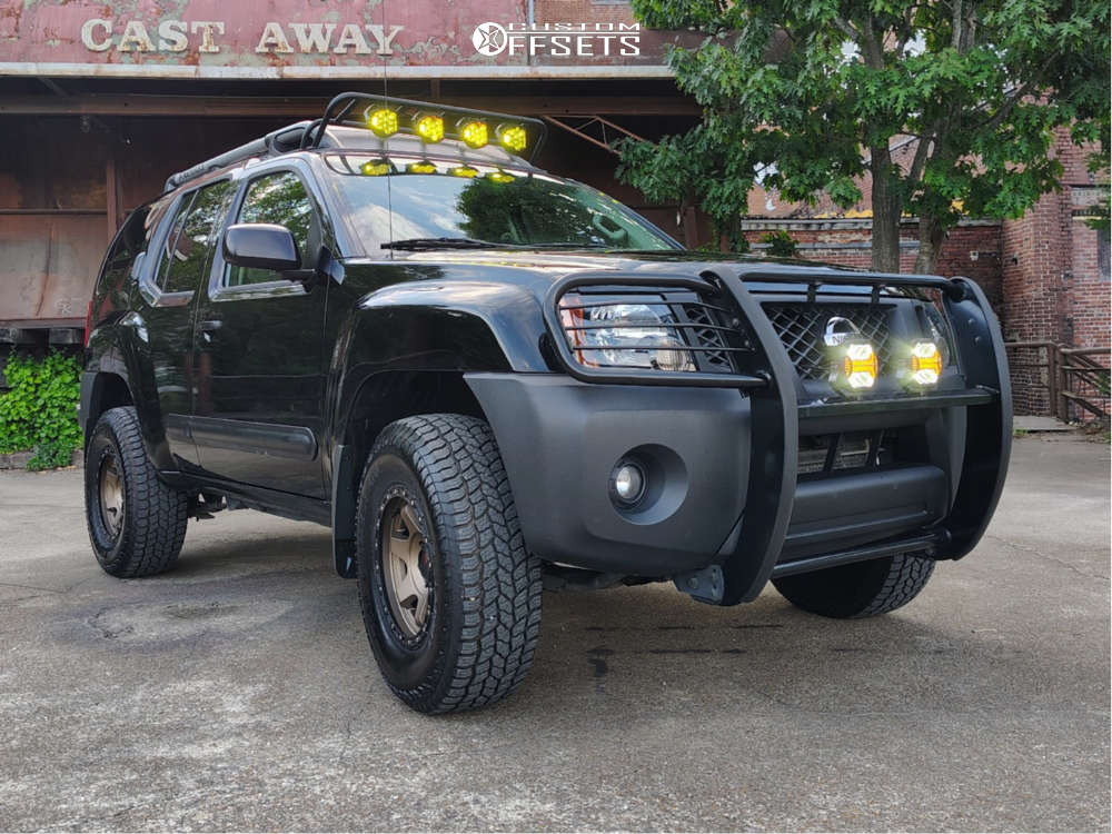 2014 Nissan Xterra with 16x8 0 DX4 Nitro and 265/75R16 Summit Trail ...