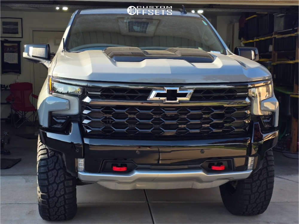 2025 Chevrolet Silverado 1500 with 18x9 0 DTS 603sb and 35/12.5R18 RBP ...