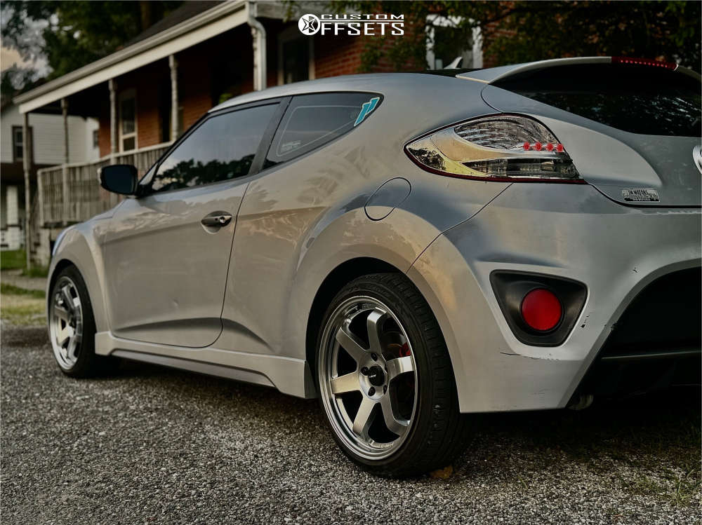 2013 Hyundai Veloster with 18x8.5 35 AVID1 Av6 and 215/40R18 Lexani LX ...
