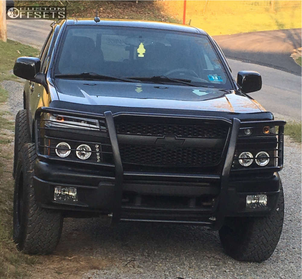 2010 Chevrolet Colorado with 17x9 -12 Pro Comp Series 44 and 245/70R17 ...