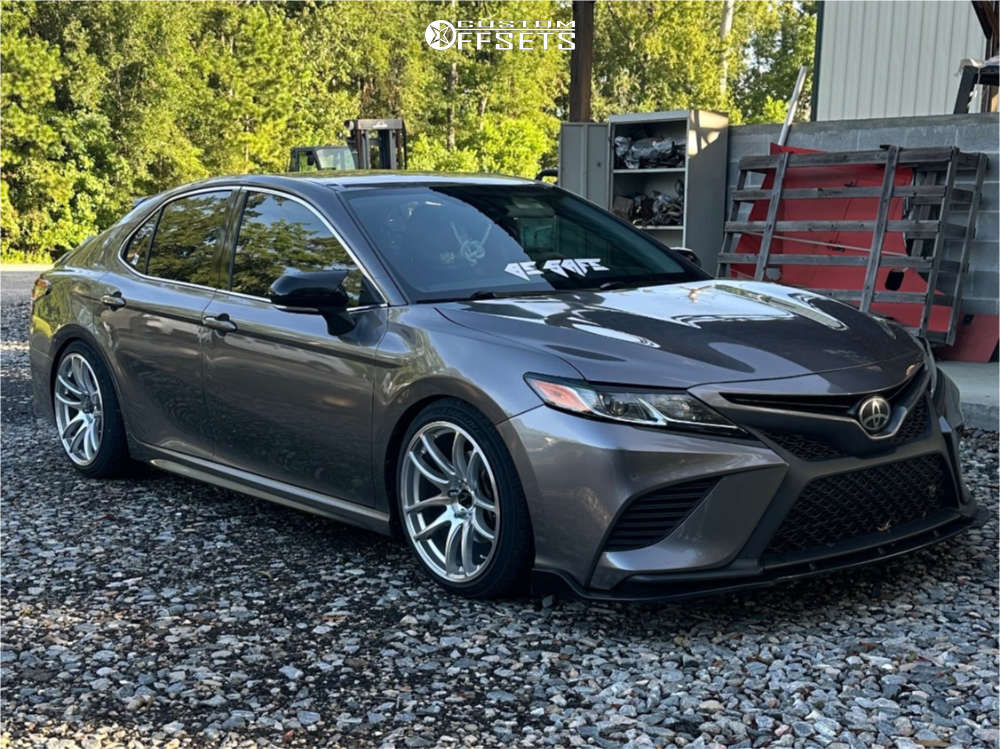 2018 Camry Tire Size