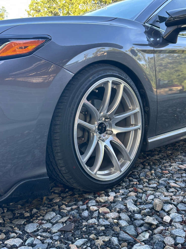 2018 Toyota Camry with 19x9.5 35 Vors Tr4 and 235/40R19 Lexani Lx ...