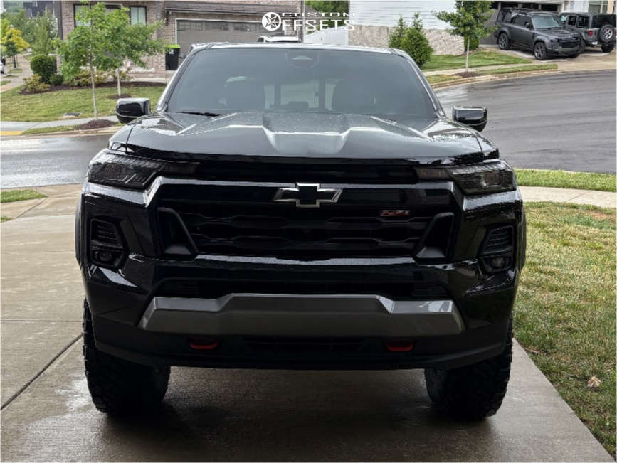 2023 Chevrolet Colorado with 17x8.5 18 KMC Km718 and 285/75R17 Nitto ...