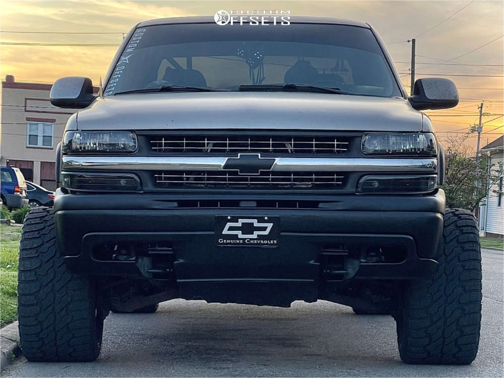 2000 Chevrolet K2500 with 24x14 -81 ARKON OFF-ROAD Caesar and 33/14 ...