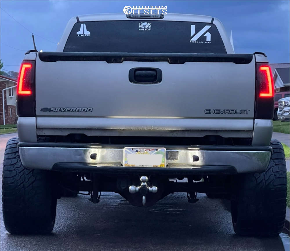 2000 Chevrolet K2500 with 24x14 -81 ARKON OFF-ROAD Caesar and 33/14 ...