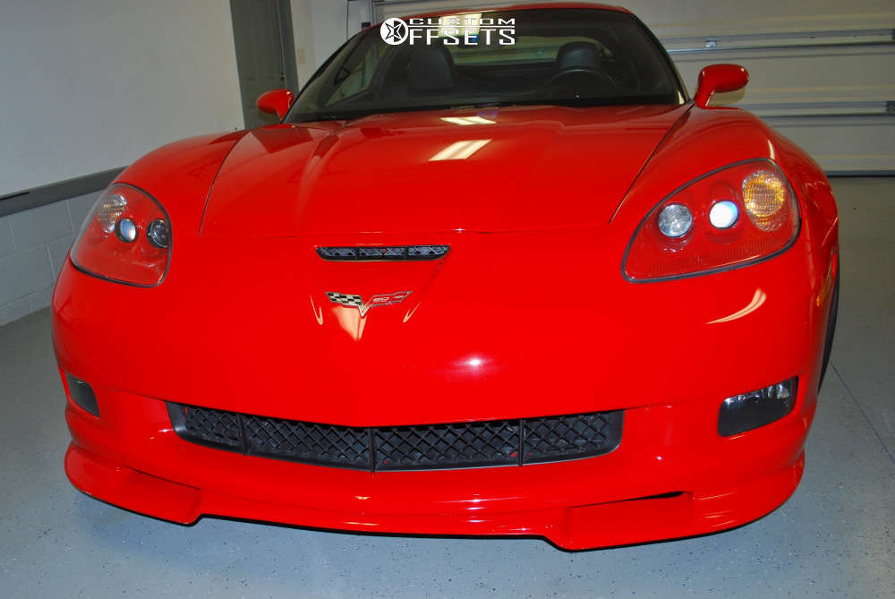 2013 Chevrolet Corvette with 18x9.5 40 Factory Reproductions Fr22 and ...