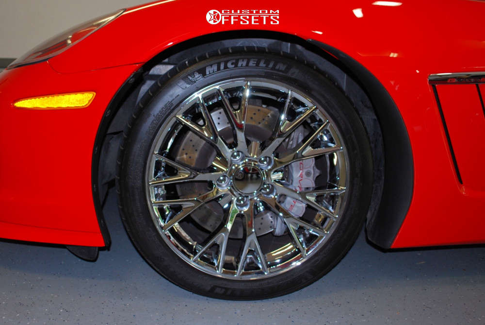 2013 Chevrolet Corvette with 18x9.5 40 Factory Reproductions Fr22 and ...
