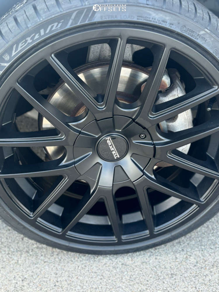 2008 Cadillac CTS with 19x8.5 40 Touren Tr60 and 255/35R19 Lexani Lx-twenty and Stock | Custom ...