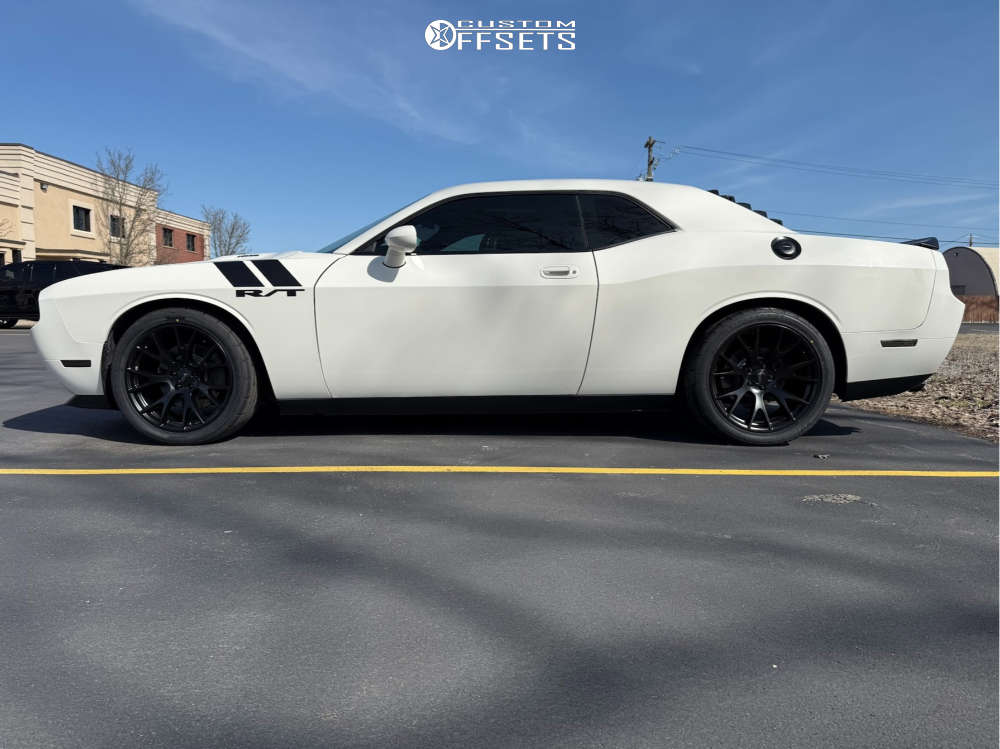 2009 Dodge Challenger with 20x9 20 Voxx Replicas Hellcat and 275/40R20 ...