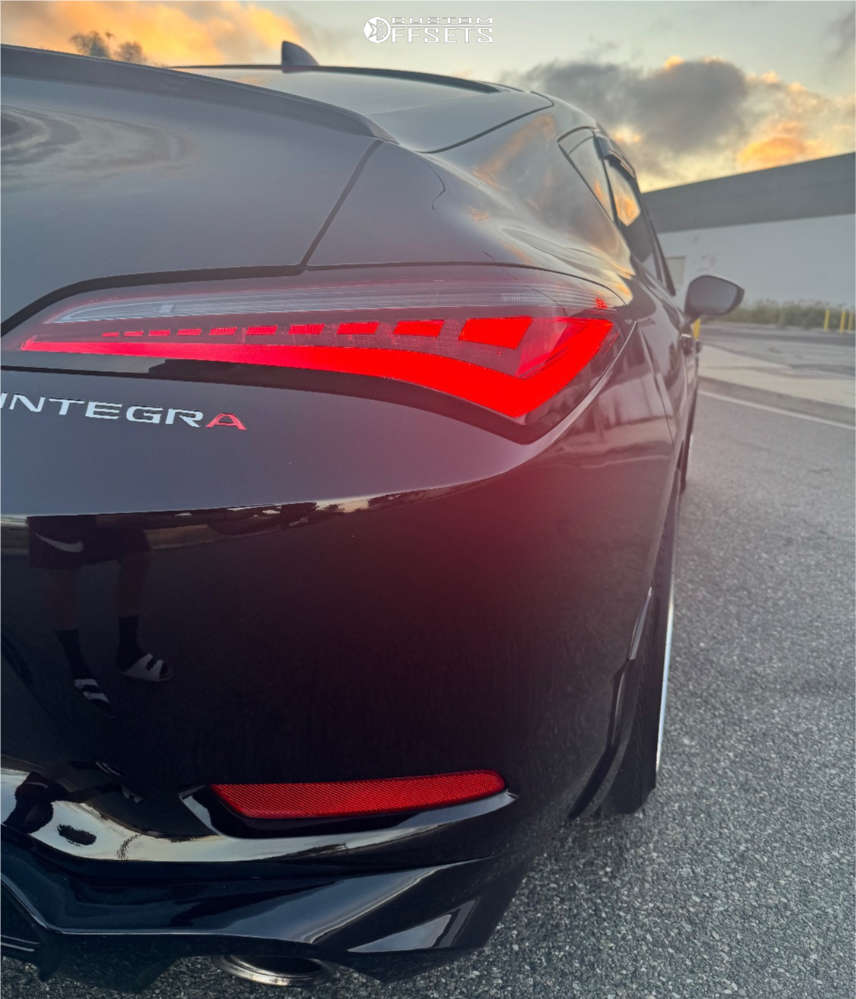 2023 Acura Integra with 18x9.5 30 Work T7r2p and 235/40R18 Continental ...