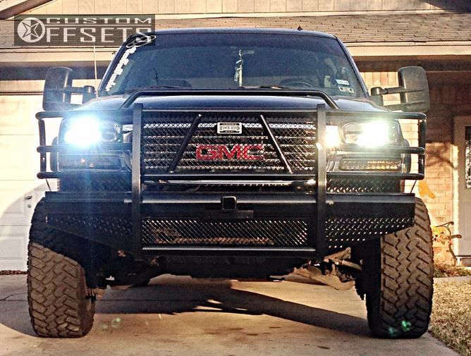 2001 GMC Sierra 2500 HD with 18x10 -24 Moto Metal MO962 and 285/65R18 ...