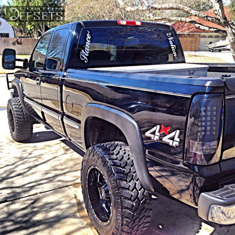 2001 GMC Sierra 2500 HD with 18x10 -24 Moto Metal MO962 and 285/65R18 ...