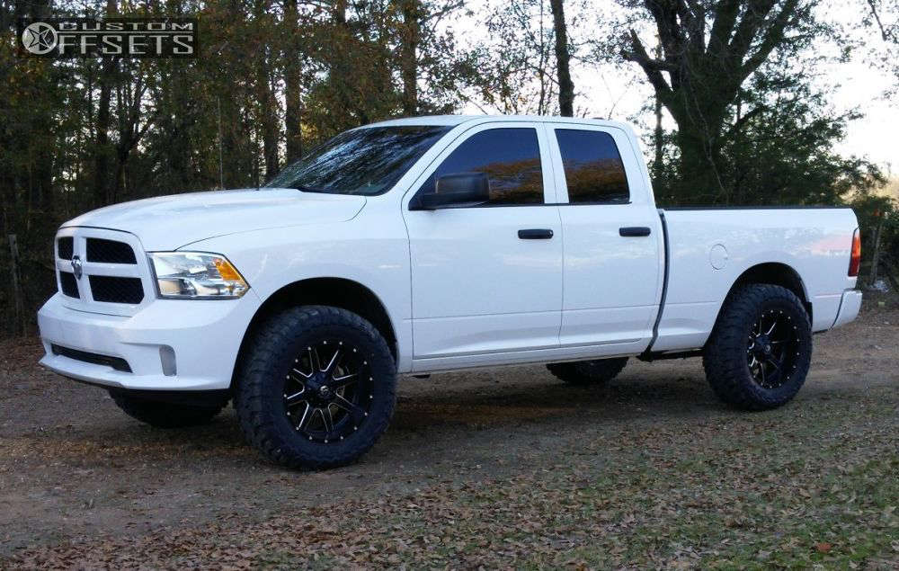 2014 Ram 1500 with 20x10 -24 Fuel Maverick and 35/12.5R20 Toyo Tires ...