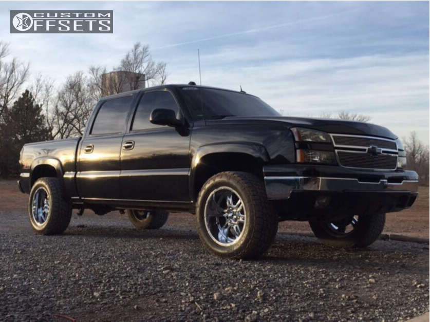 2004 Chevrolet Silverado 1500 HD with 20x10 -24 Ultra Predator and 305 ...