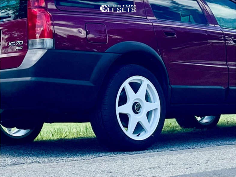 2004 Volvo XC70 with 18x8.5 45 Fifteen52 Tarmac Evo and 235/50R18 ...