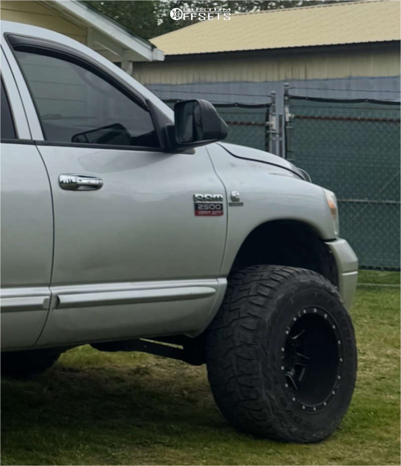2007 Dodge Ram 2500 with 18x12 -44 Fuel Maverick and 35/12.5R18 Toyo ...