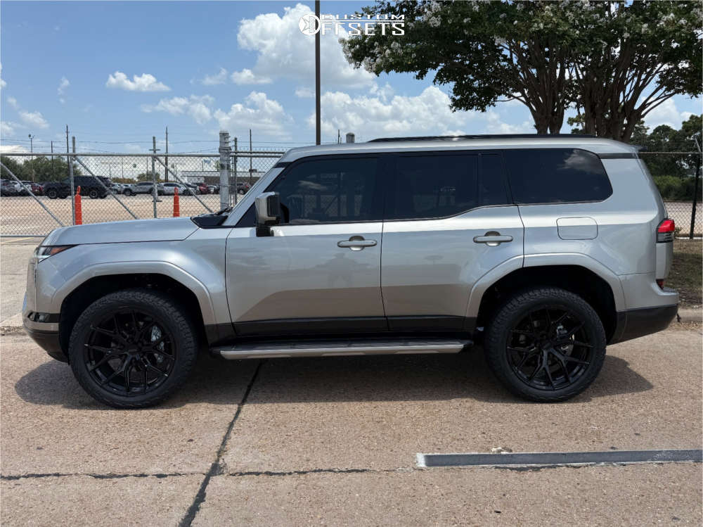 2025 Lexus GX550 with 22x9.5 30 Vossen Hf6-4 and 285/45R22 Cooper ...