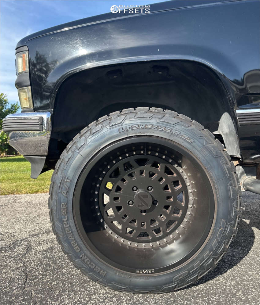 1995 Chevrolet C1500 with 22x12 -51 ARKON OFF-ROAD Crown Series Triumph ...