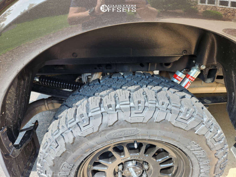 2024 Ford F-150 with 18x8.5 35 Method Mr318 and 275/70R18 Goodyear ...