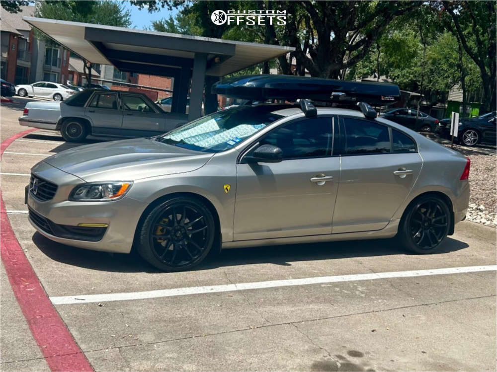 2015 Volvo S60 with 19x8.5 35 Vors Tr4 and 235/35R19 Lexani Lx-twenty ...