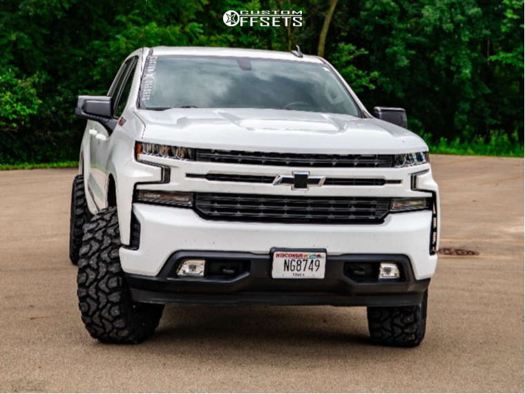 2019 Chevrolet Silverado 1500 with 20x10 -25 ARKON OFF-ROAD Kennedy and ...