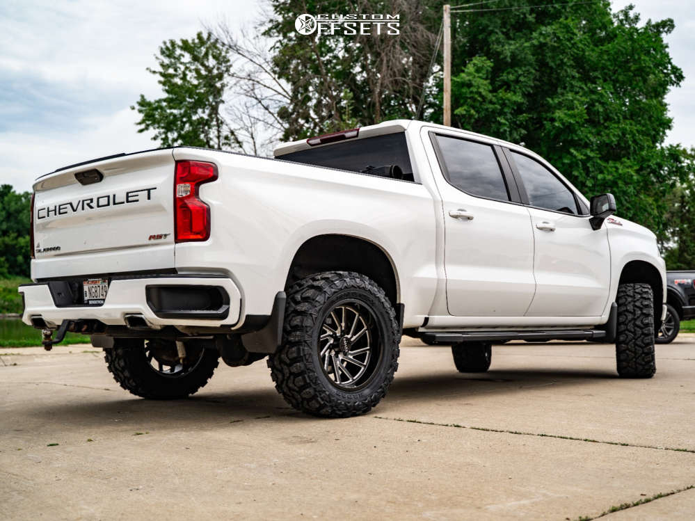 2019 Chevrolet Silverado 1500 with 20x10 -25 ARKON OFF-ROAD Kennedy and ...