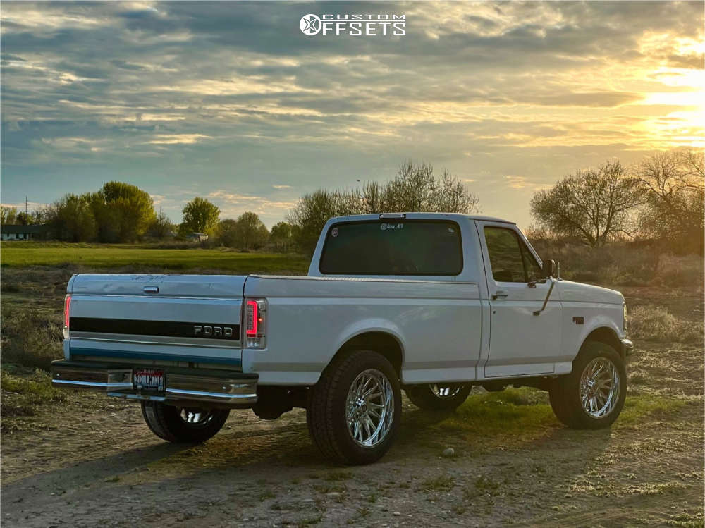 1996 Ford F-150 with 20x10 -25 TIS 547c and 275/55R20 Kanati Navpoint ...