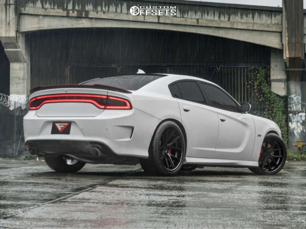2016 Dodge Charger with 22x9.5 12 Ferrada Fr2 and 265/30R22 Continental ...