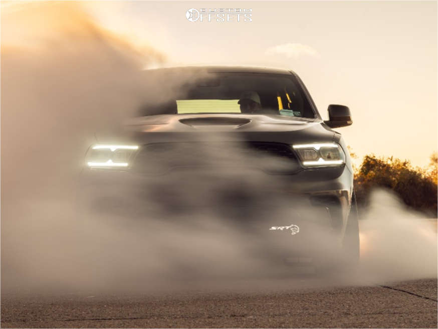 2021 Dodge Durango with 22x10.5 28 Ferrada Cm1 and 285/35R22 Lexani Lx ...