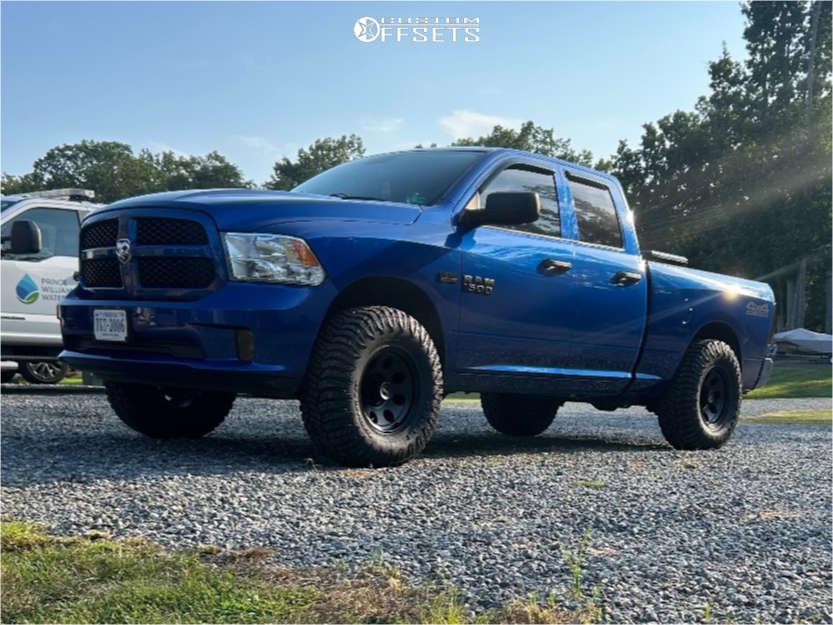 2017 Ram 1500 with 17x9 -12 American Racing Ar172 and 35/12.5R17 Radar ...
