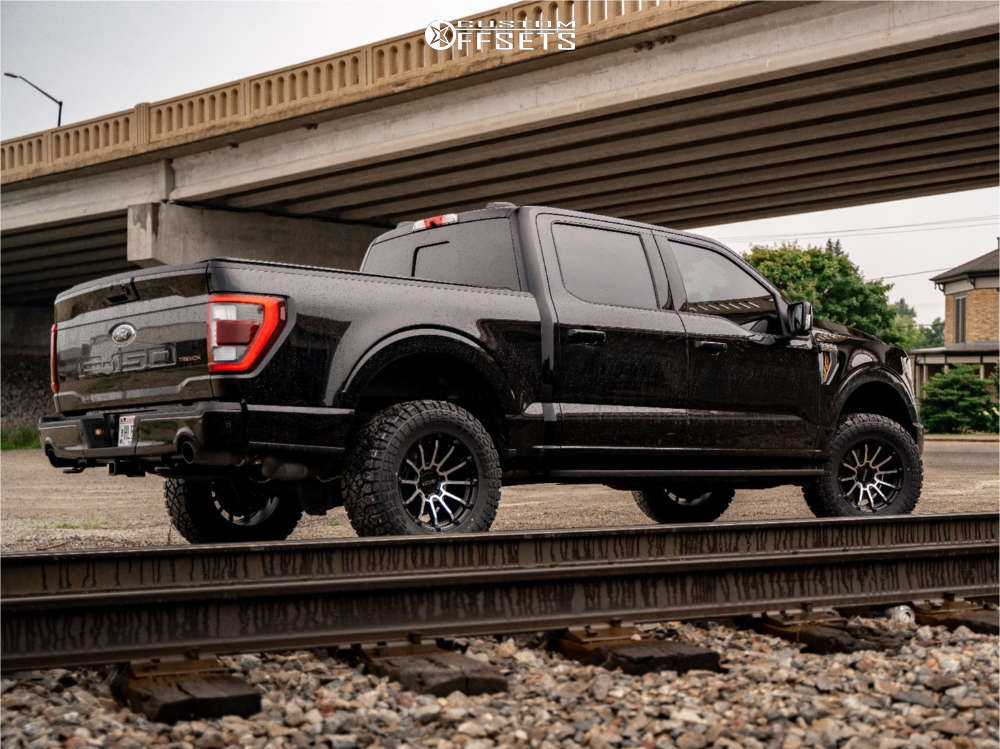 2022 Ford F-150 with 18x9 -12 Anthem Off-Road Raider and 33/12.5R18 ...