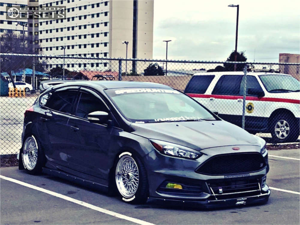 2016 Ford Focus with 18x8.5 35 BBS Rs and 245/45R18 Continental ...