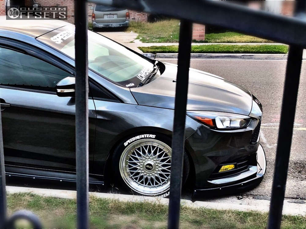 2016 Ford Focus with 18x8.5 35 BBS Rs and 245/45R18 Continental ...