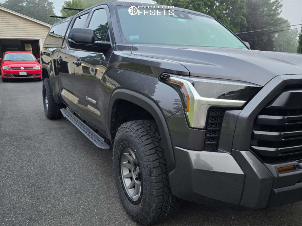 2025 Toyota Tundra with 18x9 25 Icon Alloys Compression and 275/70R18 ...