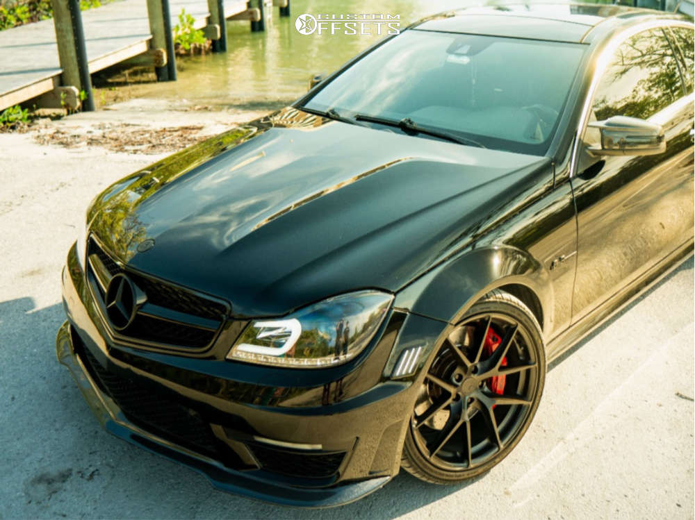 2012 Mercedes-Benz C63 AMG with 19x8.5 35 Aodhan Aff7 and 245/35R19 ...